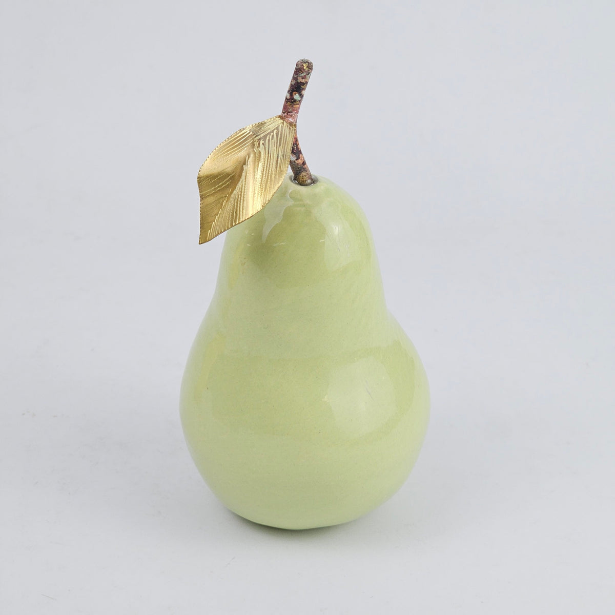 Decorative Ceramic Pears with Brass Leaf – Diyar Concept Store